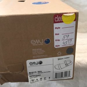 Emu | Shoes | Emu Australian Sheepskin Sandals | Poshmark